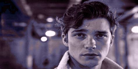 Why Hes Emotionally Unavailable Based On His Zodiac Sign Yourtango