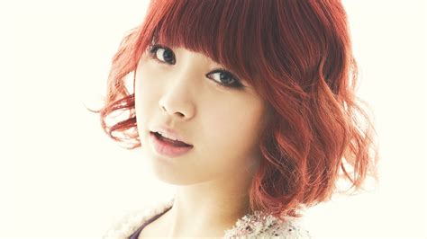 K Pop Face Looking At Viewer Women Asian Korean P Kim Yura Open Mouth Short Hair