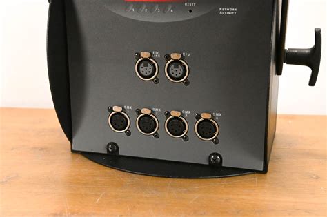 Etc Etcnet2 4 Port Dmx Node Ac Powered Cg01x04
