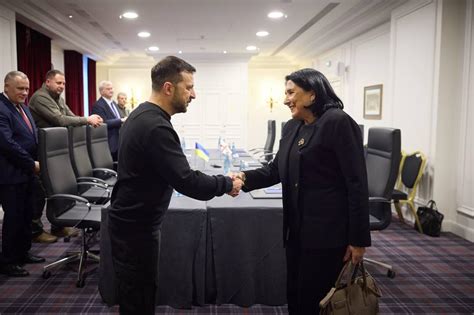 Зурабишвили встретилась с Зеленским в Париже Новости Грузии