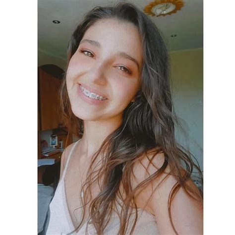 𝑴𝒆𝒍𝒊𝒔 𝑴 Melis Chkr • Threads Say More