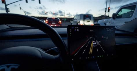 Tesla Ex Dipendenti Rivelano Video E Immagini Dei Clienti Diffusi Internamente Nuovo Taglio