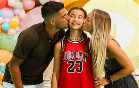 Delfina Suarez age, height, biography, family, parents, net worth and ...