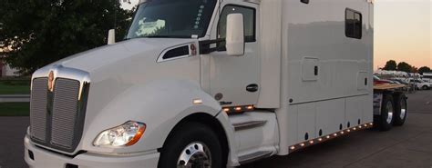 What Do Luxury Sleeper Cabs For Long Haul Truck Drivers Look Like Core77