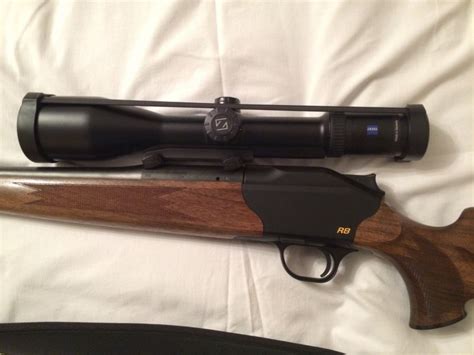 Novo! Puška Blaser R8 standard