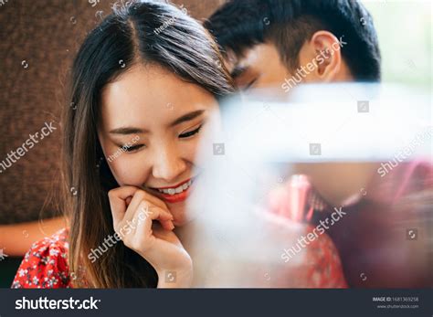 894 Imágenes De Sex Thai Girl Imágenes Fotos Y Vectores De Stock