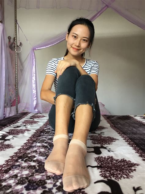 [여학생 캠퍼스 기숙사 실크 양말 아름다운 발] No 036 셰린 V2ph