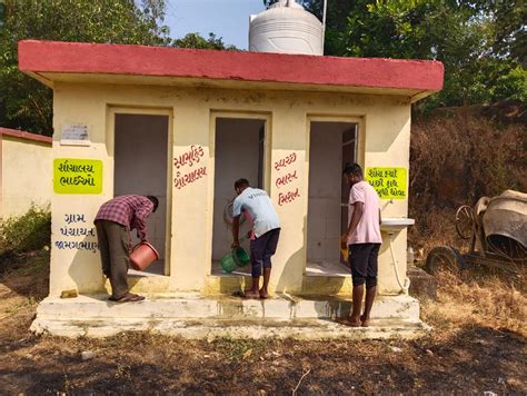 વલસાડ જિલ્લામાં વિશ્વ શૌચાલય દિવસની ઉજવણી Gujarat Alertgujarat Alert