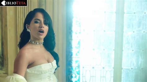 Becky G Y Natti Natasha En El Videoclip De Sin Pijama La Biblioteta