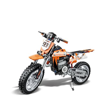 Sf C A Cc C E Db Bee C