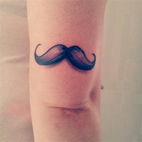 The Mustache Tattoo One Of The Most Popular Tattoos Tattoos Win