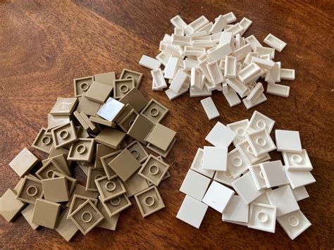 LEGO Tiles 64 Dark Tan 2x2 Tile 92 White 1x2 Tiles Catawiki