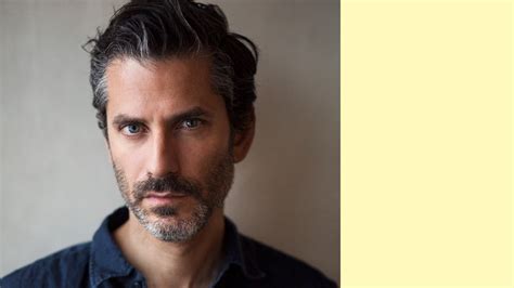Jens Lapidus ”att Bo På Mallorca är Som Kryptonit Man Blir Mänsklig”