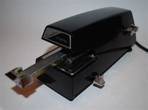 Swingline Electric Stapler Review