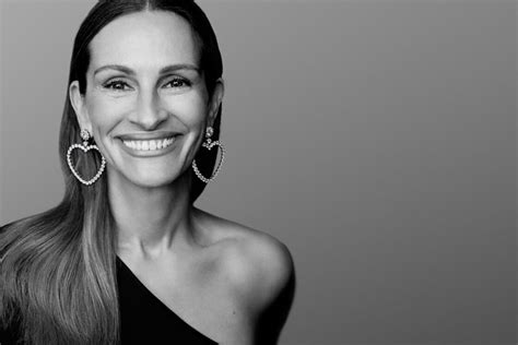 Julia Roberts Glänzt In Chopard Kampagne Robb Report