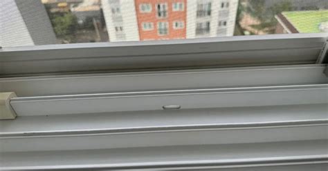 4시간 내내 꼼꼼하게 청소해주셔서 신경쓸 것 없이 편하게 이사했습니다 너무 만족스러워요 모든 수납장과 미처 못보는 부분도 다 탈거해서 청소해주셨어요 숨고 숨은고수