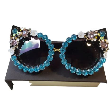 Rhinestone Cat Eye Sunglasses Urbanwearoutsiders