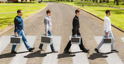 Tektronix On Linkedin Choosing An Oscilloscope Is Critical To Design Integrity Watch Our…