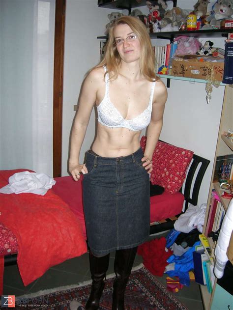 Inexperienced Babe Part Zb Porn