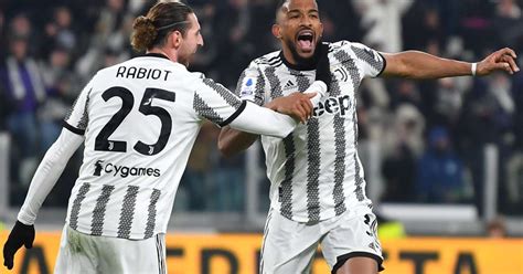 Juventus 4 2 Torino Pogba Returns In Frenetic Derby Della Mole Victory