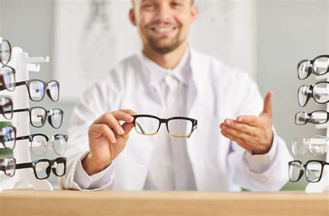 Differences Between Myopia Vs Hyperopia A Quick Guide