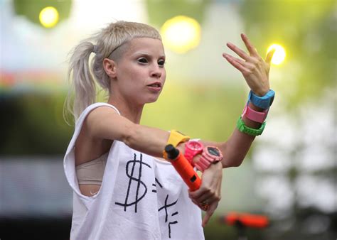 Yolandi Visser Natural