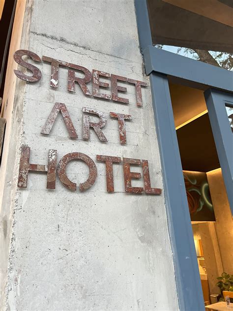 Contact Street Art Hotel Roma Cdmx