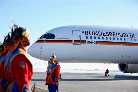 ФОТО Холбооны Бүгд Найрамдах Герман Улсын Ерөнхийлөгч төрийн айлчлал хийхээр хүрэлцэн ирэв