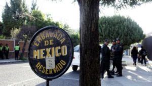 Bolivia La Paz Police Ask Mexican Embassy To Hand Over Political