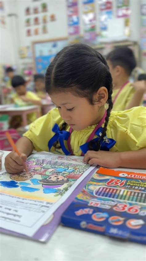 โรงเรียนศรีสว่ โรงเรียนศรีสว่างวงศ์ Srisawangvong School