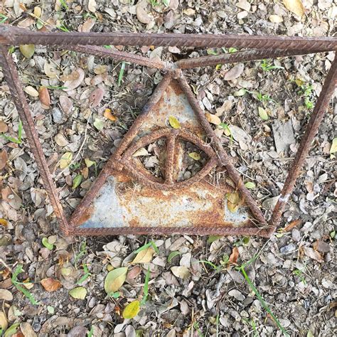 Found This All Seeing Eye On Campus Reminds Me Of Bill Cypher R