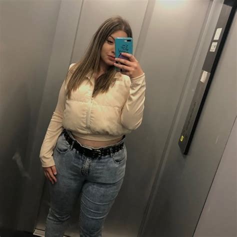 ‎جوليا‎ Im Lia • Threads Say More