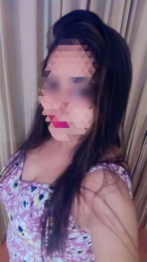 Ishika Cam Show Sex Chat Indian Escort In Gurgaon