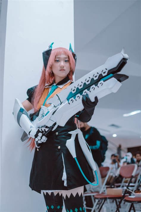 Layla Aspirants Miss Hikari Trakteer Id