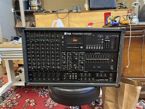 Toa Mcx 106 Powered Mixer With Cassette Deck Reverb