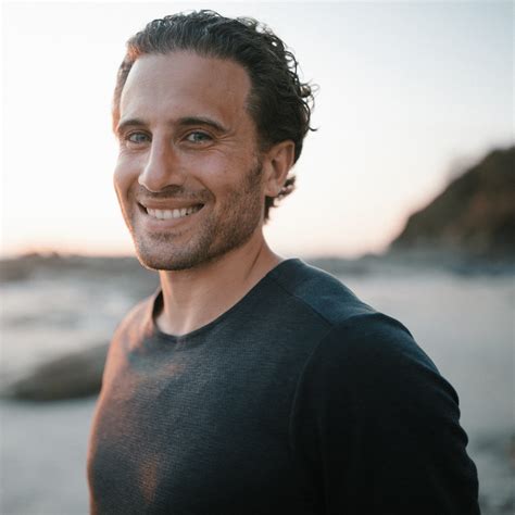 Chris Bashinelli World Exploring And Motivational Keynotes