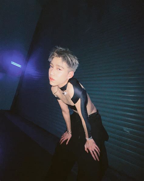 พีพี กฤษฏ์ ชุดขึ้นคอนเสิร์ตสุดฟาด เซ็กซี่จนตาค้าง ปิงปอง มาเร็วโคฟเวอร์ก่อนใคร