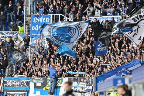 Wahnsinns Hype Um Hsv Karten Alle Lautern Tickets In Minuten Weg