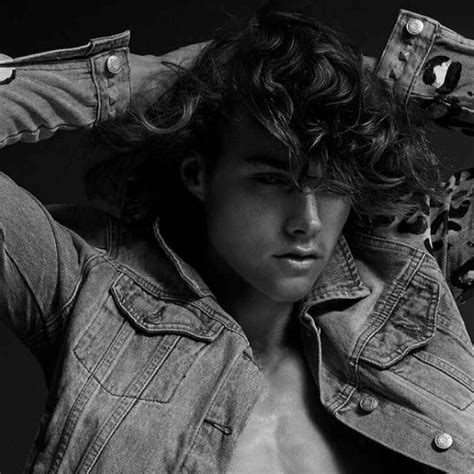 Kye Wall By Trent Pace Vanity Teen 虚荣青年 Lifestyle And New Faces Magazine