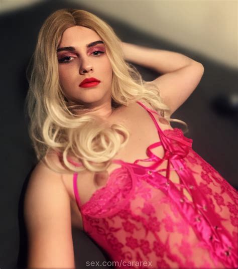 cararex i m feeling hot but i want to have bigger titties 🤩