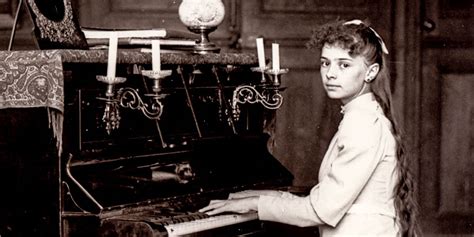 Check Out These Photos Of Carmelite Mystic St Elizabeth Of The Trinity