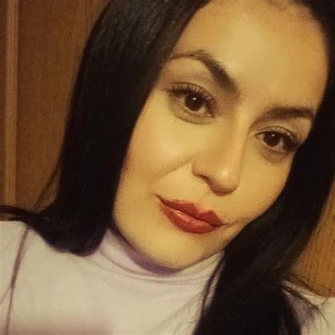 ️ ️ 🎀 𝒞𝒽𝒶𝓂𝓎 🎀 ️ ️ Chamyci • Threads Say More