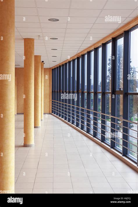 Symmetrical Shapes Hi Res Stock Photography And Images Alamy