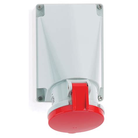 Ip44 And Ip67 Surface Mounting Socket Outlets 63a 400v 5p Ip44 Socket Outlet Cee Norm U K Ltd