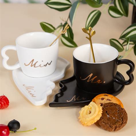 Комплект 2 чаши с лъжички Сърце S Ts Bg