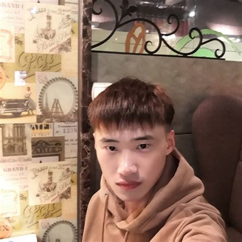 Min Daniel89 • Threads Say More