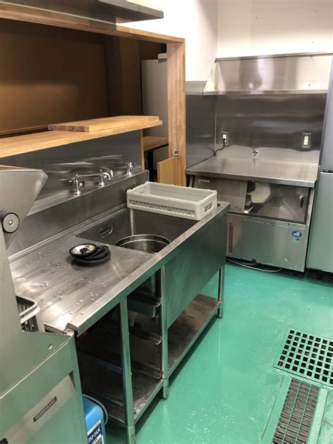 ラーメン店【名古屋市中区】 ｜ 厨房プラン【厨房の企画・設計・施工】