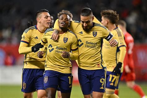 James Rodr Guez Empieza A Mirar Su Pr Ximo Destino Tendr A Dos Opciones Infobae