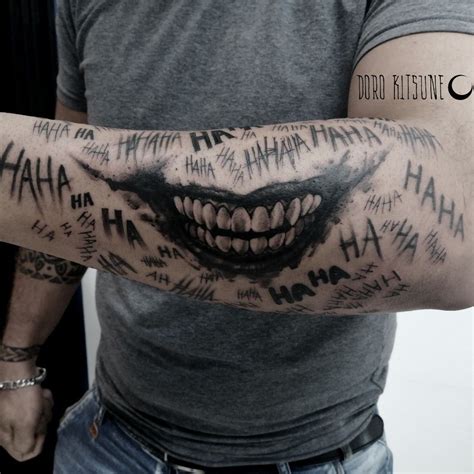 Joker Smile Tattoo On Stomach Joker Tattoo Joker Tattoo Design