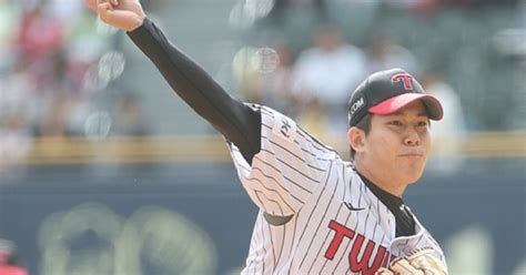 Kia 장현식 보상선수로 2021년 1차지명 강효종 선택